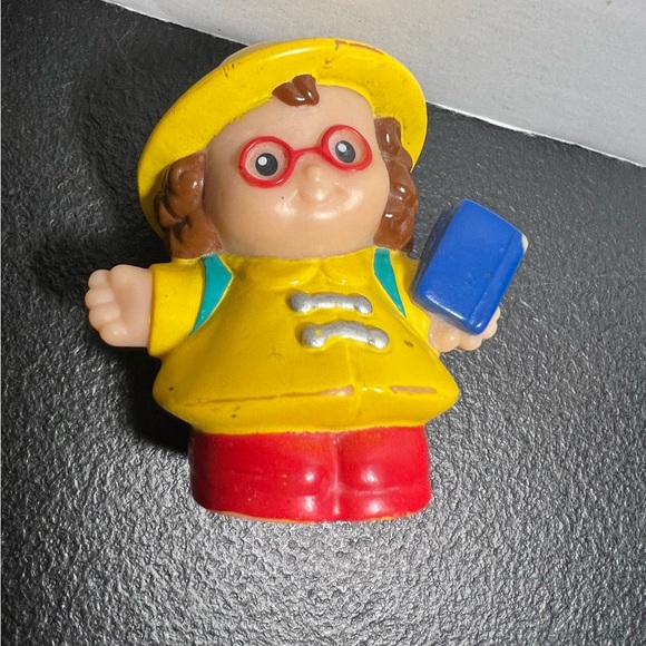 Toys | Fisherprice Little People Yellow Raincoat Maggie Girl Figure ...